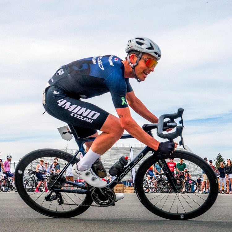 Carbon Bike - R11 DI2 Disc Brake Road Bike – YOELEO